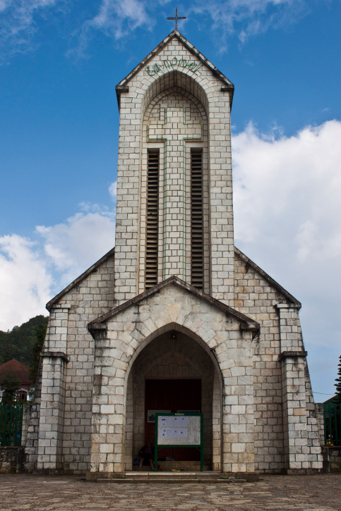 Sapa, in the shadow of China